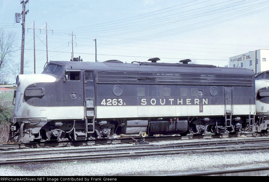SOU 4263A at Sevier Yard